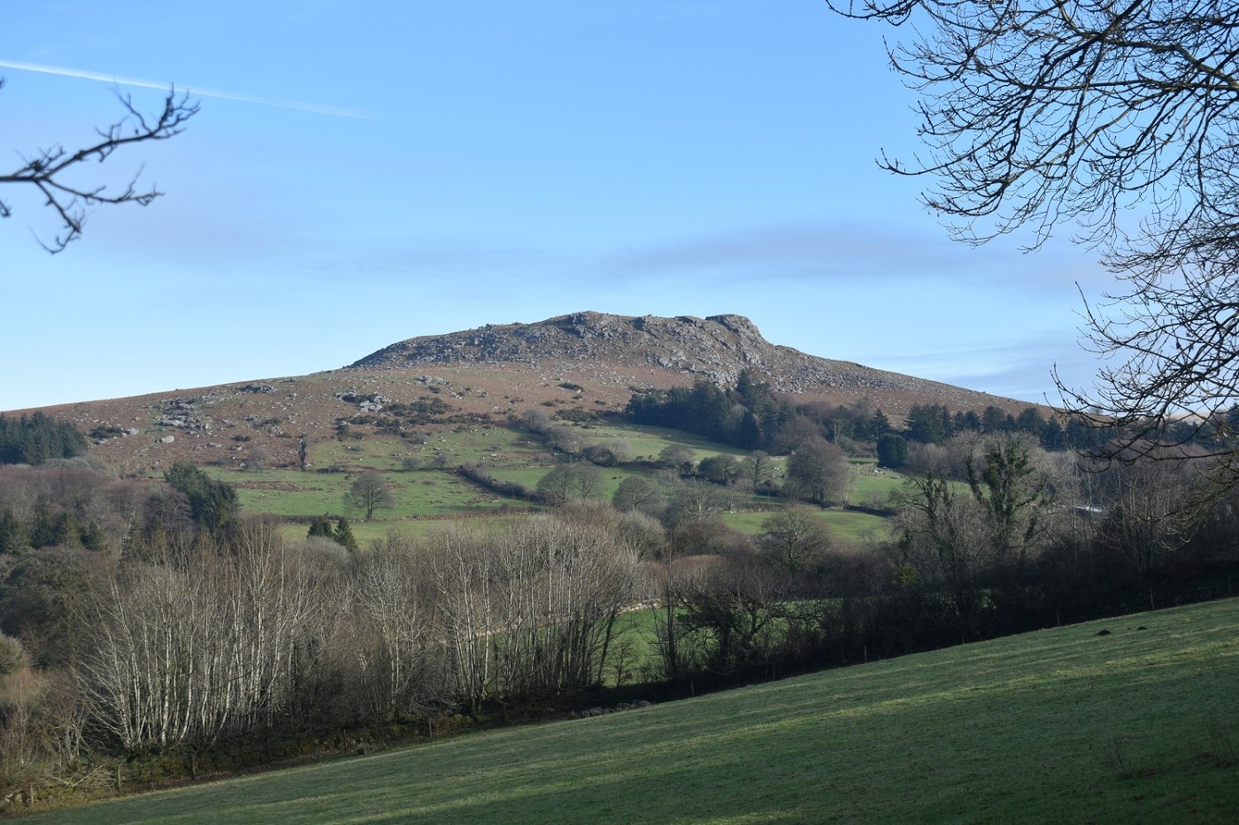 3 crosses and a Gutter Tor | treksandtors