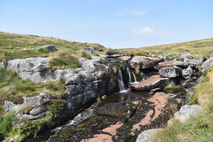 East Dart Waterfall from Postbridge | treksandtors