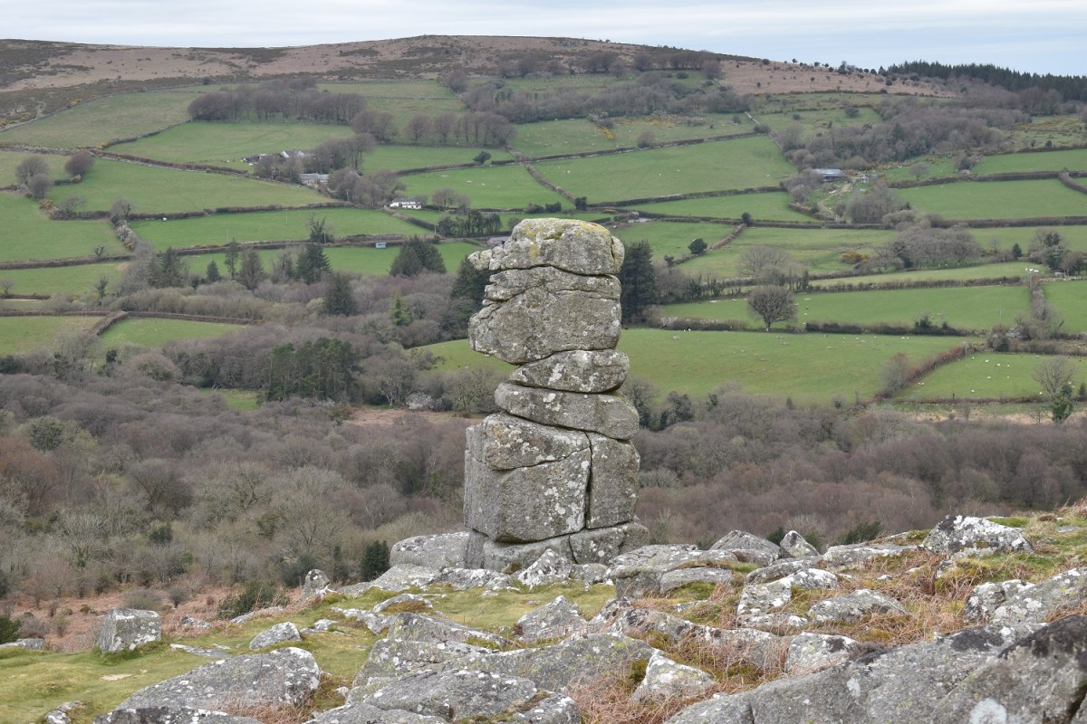 Bowermans Nose, Easdon Tor and Manaton Rocks | treksandtors
