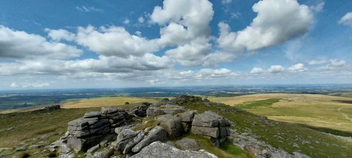 High Willhays and Yes Tor | treksandtors