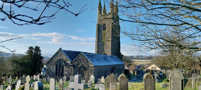 Peter Tavy, Cocks Hill and snow | treksandtors